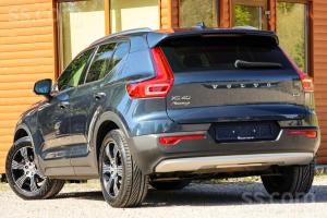 Pelēks Volvo XC40 2021 Tukums, ar dzinēja tilpumu 2.00 L un nobraukumu 215 tūkst. km par 18490 €, foto 5 vietnē AUTOMOTO.COM.LV