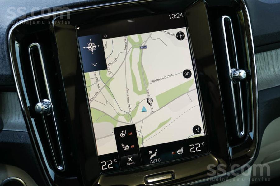 Pelēks Volvo XC40 2021 Tukums, ar dzinēja tilpumu 2.00 L un nobraukumu 215 tūkst. km par 18490 €, foto 14 vietnē AUTOMOTO.COM.LV