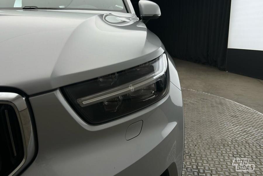 Grey Volvo XC40 2022 in Kaunas, with an engine capacity of 0.00 L and mileage of 67 thousand km for 34831 €, photo 11 on AUTOMOTO.COM.LV