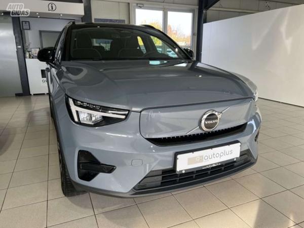 Pelēks Volvo XC40 2022 Kauņa, ar dzinēja tilpumu 0.00 L un nobraukumu 49 tūkst. km par 30024 €, foto 4 vietnē AUTOMOTO.COM.LV