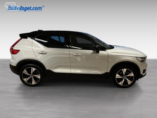 Grey Volvo XC40 2022 in Kaunas, with an engine capacity of 0.00 L and mileage of 61 thousand km for 36391 €, photo 4 on AUTOMOTO.COM.LV