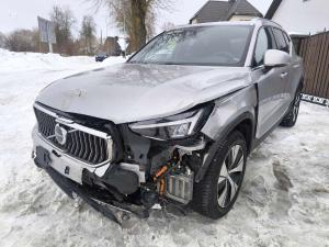 Серый Вольво XC40 2022 в Шяуляй, объемом двигателя 1.48 л и пробегом 176 тыс. км за 11900 €, фото 3 на AUTOMOTO.COM.LV