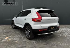 Серый Вольво XC40 2022 в Кулдига, объемом двигателя 1.50 л и пробегом 0 тыс. км за 24690 €, фото 5 на AUTOMOTO.COM.LV