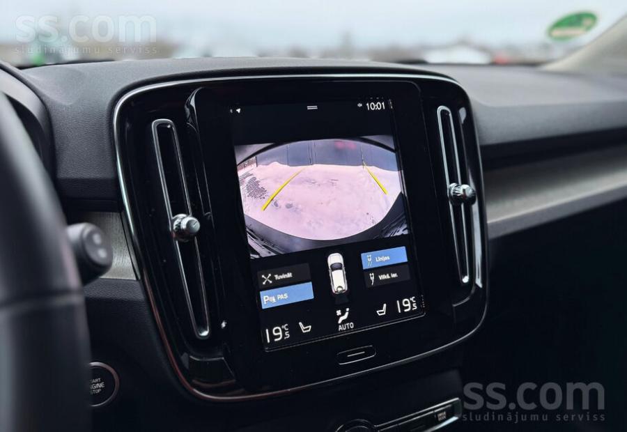 Серый Вольво XC40 2022 в Кулдига, объемом двигателя 1.50 л и пробегом 0 тыс. км за 24690 €, фото 13 на AUTOMOTO.COM.LV