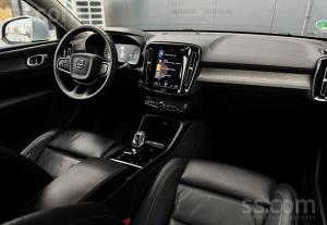 Серый Вольво XC40 2022 в Кулдига, объемом двигателя 1.50 л и пробегом 0 тыс. км за 24690 €, фото 18 на AUTOMOTO.COM.LV