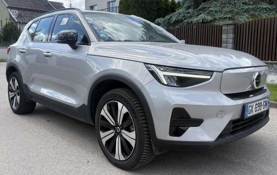 Серый Вольво XC40 2022 в Каунас, объемом двигателя 0.00 л и пробегом 40 тыс. км за 15999 €, фото 1 на AUTOMOTO.COM.LV
