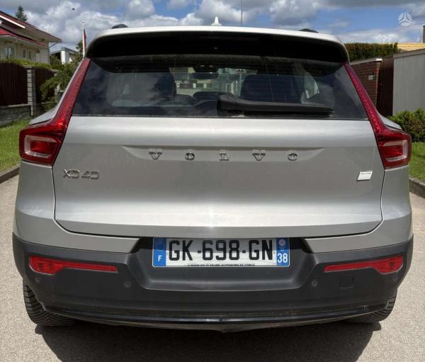 Серый Вольво XC40 2022 в Каунас, объемом двигателя 0.00 л и пробегом 40 тыс. км за 15999 €, фото 8 на AUTOMOTO.COM.LV