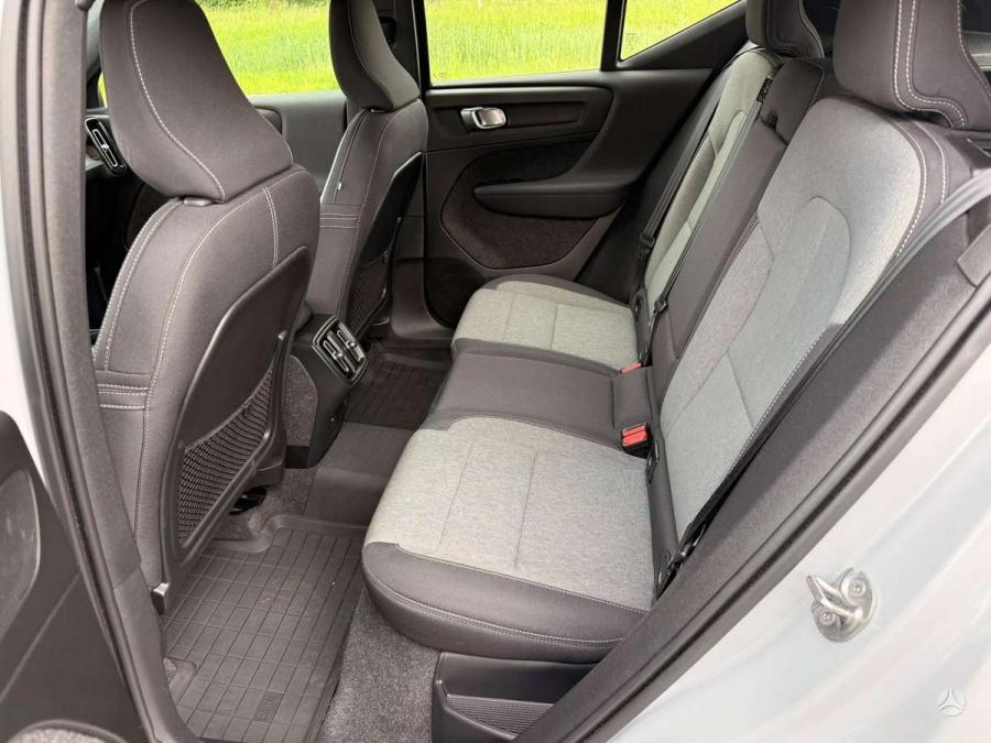 Серый Вольво XC40 2022 в Паневежис, объемом двигателя 1.48 л и пробегом 184 тыс. км за 16999 €, фото 15 на AUTOMOTO.COM.LV