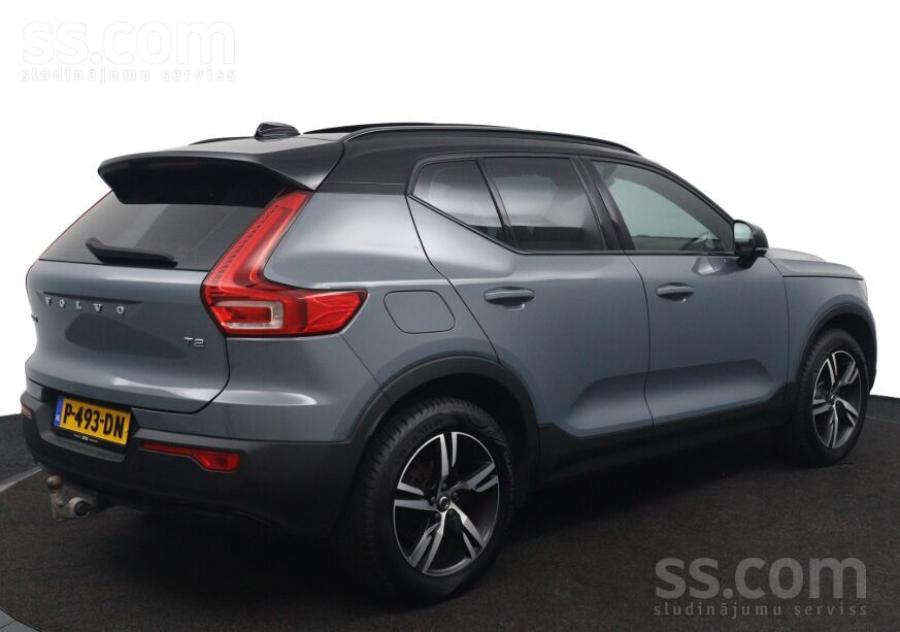 Серый Вольво XC40 2022 в Валмиера, объемом двигателя 1.50 л и пробегом 156 тыс. км за 24800 €, фото 7 на AUTOMOTO.COM.LV