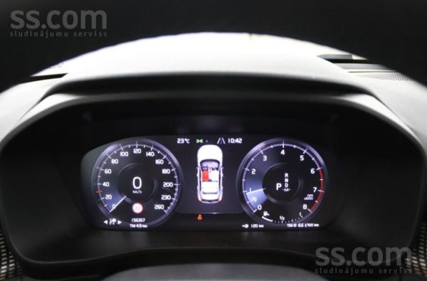 Серый Вольво XC40 2022 в Валмиера, объемом двигателя 1.50 л и пробегом 156 тыс. км за 24800 €, фото 9 на AUTOMOTO.COM.LV