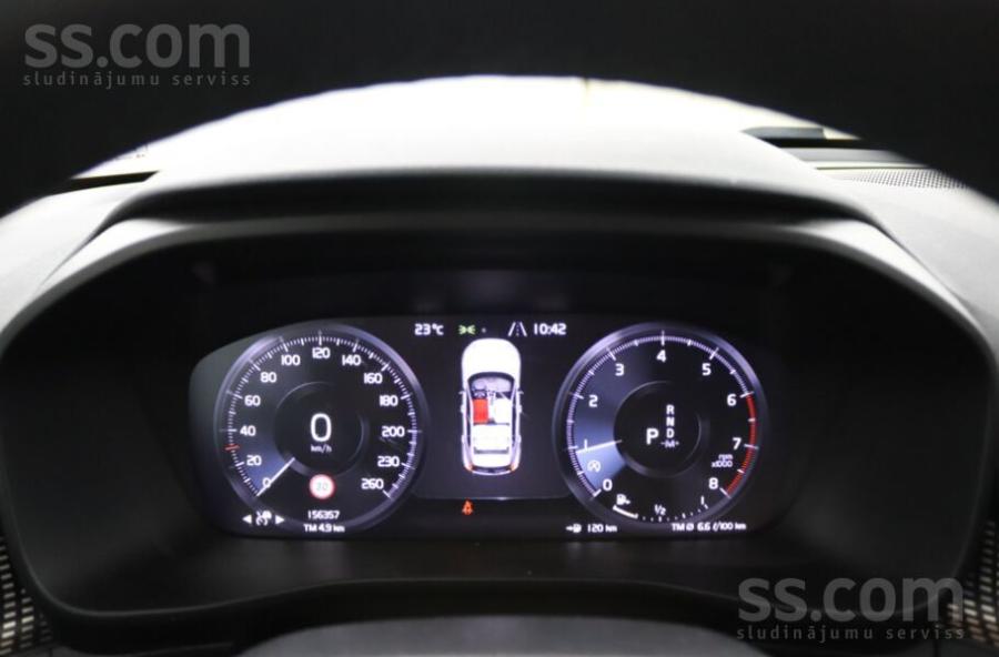 Серый Вольво XC40 2022 в Валмиера, объемом двигателя 1.50 л и пробегом 156 тыс. км за 24800 €, фото 10 на AUTOMOTO.COM.LV