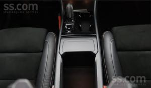 Grey Volvo XC40 2022 in Valmiera, with an engine capacity of 1.50 L and mileage of 156 thousand km for 24800 €, photo 13 on AUTOMOTO.COM.LV