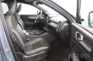Grey Volvo XC40 2022 in Valmiera, with an engine capacity of 1.50 L and mileage of 156 thousand km for 24800 €, photo 18 on AUTOMOTO.COM.LV