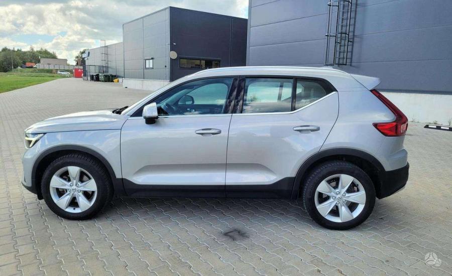 Серый Вольво XC40 2022 в Шяуляй, объемом двигателя 1.97 л и пробегом 186 тыс. км за 21250 €, фото 8 на AUTOMOTO.COM.LV