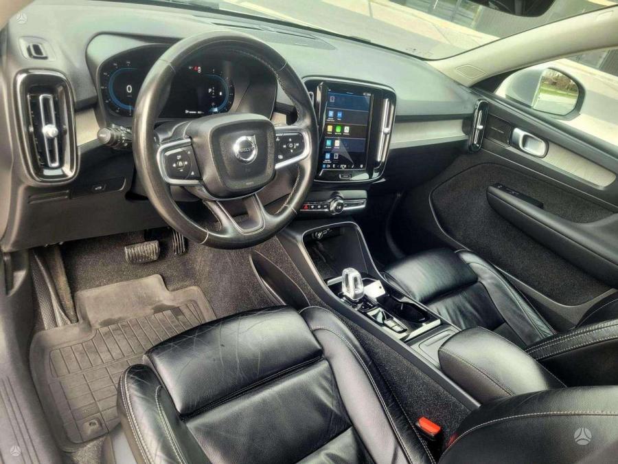 Серый Вольво XC40 2022 в Шяуляй, объемом двигателя 1.97 л и пробегом 186 тыс. км за 21250 €, фото 14 на AUTOMOTO.COM.LV