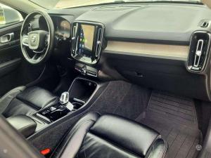 Серый Вольво XC40 2022 в Шяуляй, объемом двигателя 1.97 л и пробегом 186 тыс. км за 21250 €, фото 25 на AUTOMOTO.COM.LV