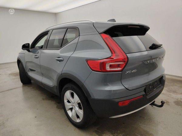 Серый Вольво XC40 2022 в Вильнюс, объемом двигателя 1.48 л и пробегом 136 тыс. км за 19000 €, фото 5 на AUTOMOTO.COM.LV