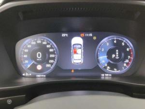 Grey Volvo XC40 2022 in Vilnius, with an engine capacity of 1.48 L and mileage of 136 thousand km for 19000 €, photo 11 on AUTOMOTO.COM.LV