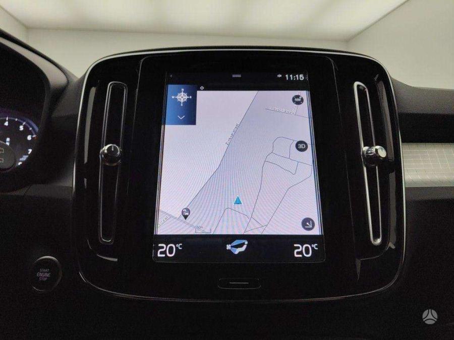 Grey Volvo XC40 2022 in Vilnius, with an engine capacity of 1.48 L and mileage of 136 thousand km for 19000 €, photo 12 on AUTOMOTO.COM.LV