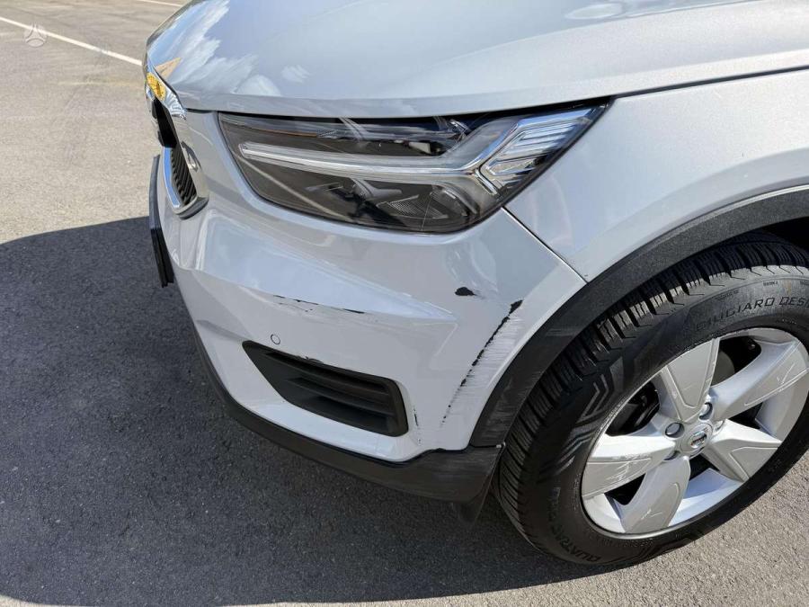 Pelēks Volvo XC40 2022 Kauņa, ar dzinēja tilpumu 1.48 L un nobraukumu 43 tūkst. km par 16700 €, foto 9 vietnē AUTOMOTO.COM.LV