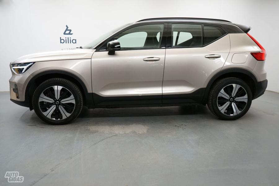 Grey Volvo XC40 2023 in Kaunas, with an engine capacity of 0.00 L and mileage of 44 thousand km for 35406 €, photo 2 on AUTOMOTO.COM.LV