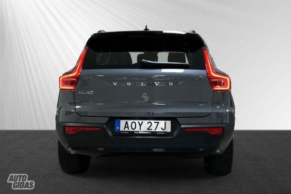 Grey Volvo XC40 2023 in Kaunas, with an engine capacity of 0.00 L and mileage of 31 thousand km for 34220 €, photo 2 on AUTOMOTO.COM.LV