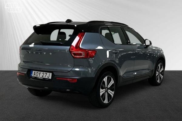 Grey Volvo XC40 2023 in Kaunas, with an engine capacity of 0.00 L and mileage of 31 thousand km for 34220 €, photo 3 on AUTOMOTO.COM.LV