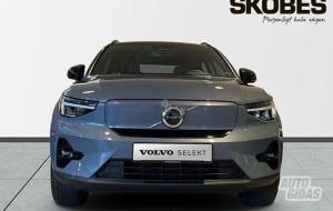 Grey Volvo XC40 2023 in Kaunas, with an engine capacity of 0.00 L and mileage of 37 thousand km for 37660 €, photo 3 on AUTOMOTO.COM.LV