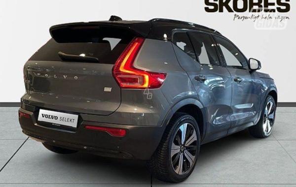 Pelēks Volvo XC40 2023 Kauņa, ar dzinēja tilpumu 0.00 L un nobraukumu 37 tūkst. km par 37660 €, foto 7 vietnē AUTOMOTO.COM.LV