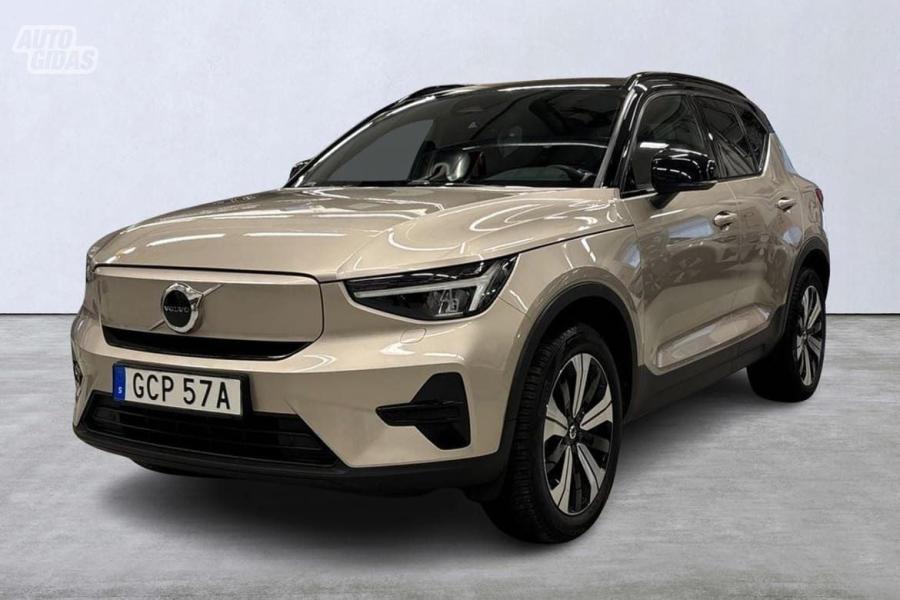 Grey Volvo XC40 2023 in Kaunas, with an engine capacity of 0.00 L and mileage of 91 thousand km for 32785 €, photo 1 on AUTOMOTO.COM.LV