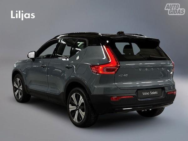 Pelēks Volvo XC40 2023 Kauņa, ar dzinēja tilpumu 0.00 L un nobraukumu 56 tūkst. km par 32426 €, foto 4 vietnē AUTOMOTO.COM.LV