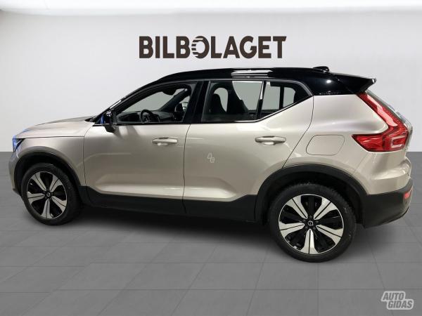 Pelēks Volvo XC40 2023 Kauņa, ar dzinēja tilpumu 0.00 L un nobraukumu 29 tūkst. km par 36470 €, foto 2 vietnē AUTOMOTO.COM.LV