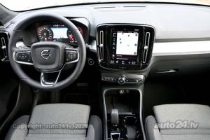 Grey Volvo XC40 2023 in Tallinn, with an engine capacity of 1.50 L and mileage of 82 thousand km for 29900 €, photo 19 on AUTOMOTO.COM.LV