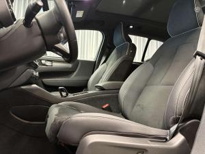 Серый Вольво XC40 2023 в Рига, объемом двигателя 1.97 л и пробегом 40 тыс. км за 33950 €, фото 9 на AUTOMOTO.COM.LV
