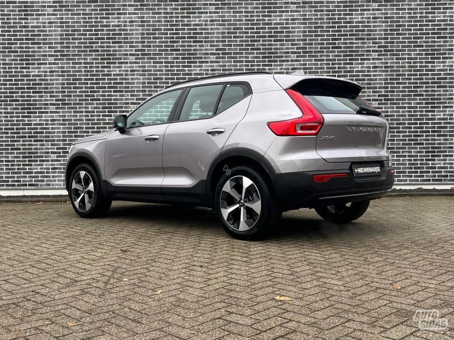 Grey Volvo XC40 2025 in Kaunas, with an engine capacity of 2.00 L and mileage of 11 thousand km for 36701 €, photo 15 on AUTOMOTO.COM.LV