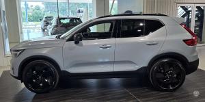 Pelēks Volvo XC40 2025 Šauļi, ar dzinēja tilpumu 1.97 L un nobraukumu 16 tūkst. km par 32400 €, foto 7 vietnē AUTOMOTO.COM.LV
