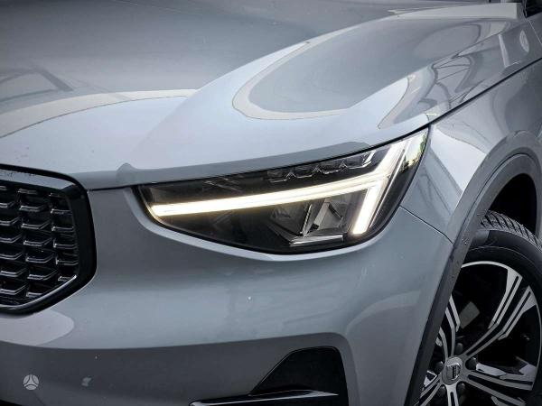 Серый Вольво XC40 2026 в Каунас, объемом двигателя 1.97 л и пробегом 10 тыс. км за 40000 €, фото 3 на AUTOMOTO.COM.LV