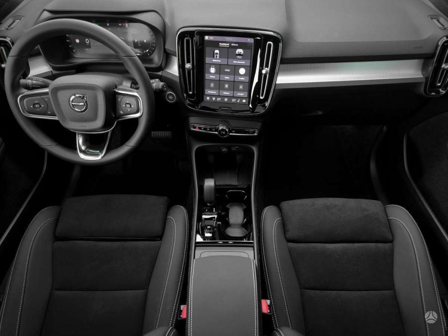 Серый Вольво XC40 2026 в Каунас, объемом двигателя 1.97 л и пробегом 10 тыс. км за 40000 €, фото 9 на AUTOMOTO.COM.LV
