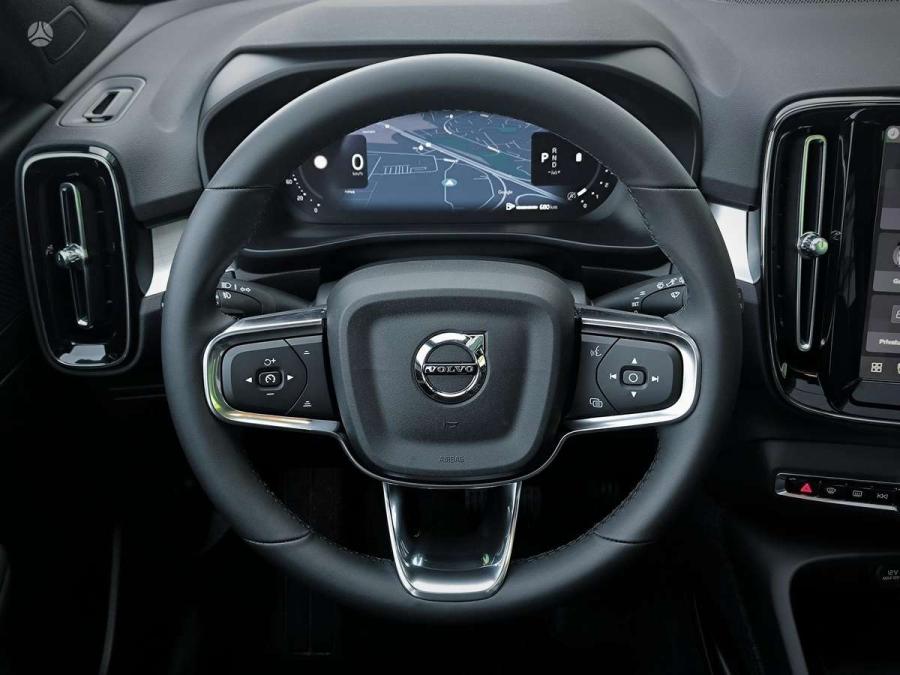 Серый Вольво XC40 2026 в Каунас, объемом двигателя 1.97 л и пробегом 10 тыс. км за 40000 €, фото 10 на AUTOMOTO.COM.LV