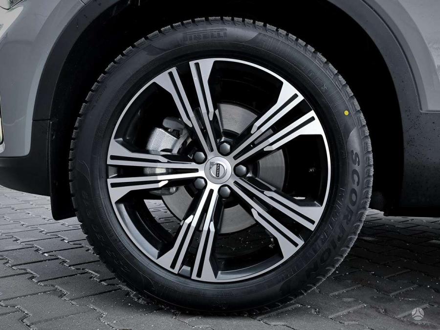 Серый Вольво XC40 2026 в Каунас, объемом двигателя 1.97 л и пробегом 10 тыс. км за 36500 €, фото 8 на AUTOMOTO.COM.LV