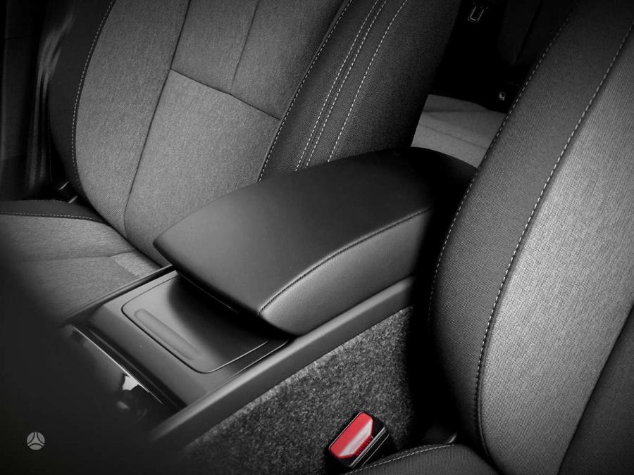 Серый Вольво XC40 2026 в Каунас, объемом двигателя 1.97 л и пробегом 10 тыс. км за 36500 €, фото 17 на AUTOMOTO.COM.LV