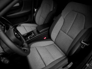 Серый Вольво XC40 2026 в Каунас, объемом двигателя 1.97 л и пробегом 10 тыс. км за 36500 €, фото 21 на AUTOMOTO.COM.LV
