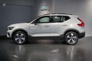 Серый Вольво XC40 2026 в Каунас, объемом двигателя 1.97 л и пробегом 5 тыс. км за 36900 €, фото 3 на AUTOMOTO.COM.LV