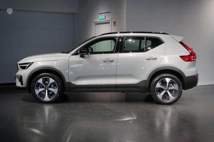 Серый Вольво XC40 2026 в Каунас, объемом двигателя 1.97 л и пробегом 5 тыс. км за 36900 €, фото 3 на AUTOMOTO.COM.LV