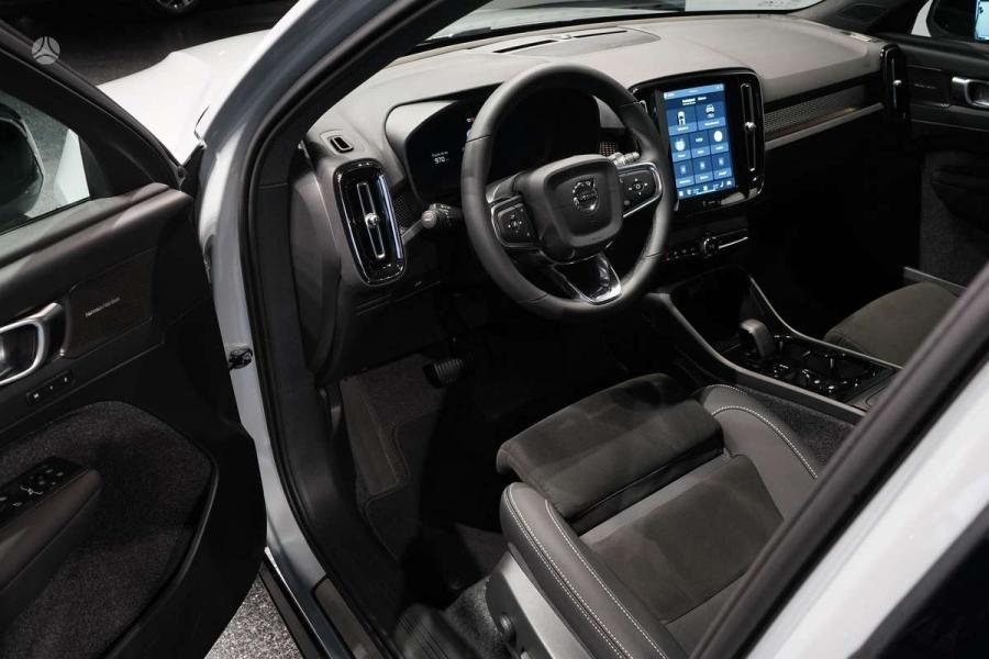 Серый Вольво XC40 2026 в Каунас, объемом двигателя 1.97 л и пробегом 5 тыс. км за 36900 €, фото 9 на AUTOMOTO.COM.LV