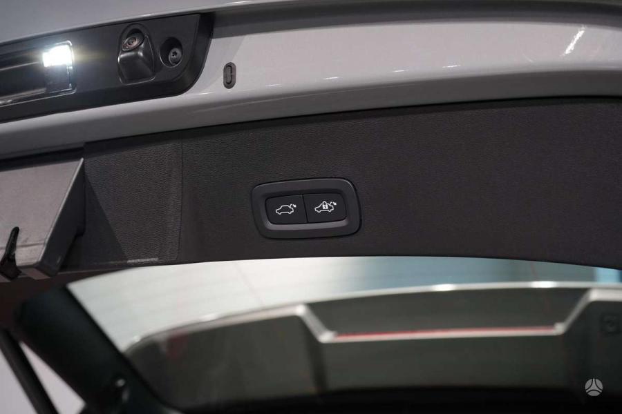 Серый Вольво XC40 2026 в Каунас, объемом двигателя 1.97 л и пробегом 5 тыс. км за 36900 €, фото 16 на AUTOMOTO.COM.LV