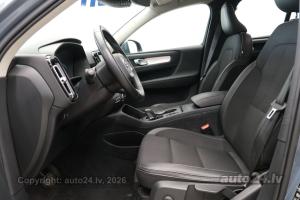 Pelēks Volvo XC40 2019 Tallina, ar dzinēja tilpumu 2.00 L un nobraukumu 111 tūkst. km par 22900 €, foto 6 vietnē AUTOMOTO.COM.LV
