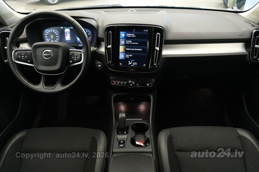 Pelēks Volvo XC40 2019 Tallina, ar dzinēja tilpumu 2.00 L un nobraukumu 111 tūkst. km par 22900 €, foto 8 vietnē AUTOMOTO.COM.LV