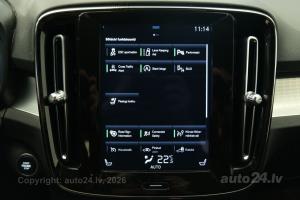 Pelēks Volvo XC40 2019 Tallina, ar dzinēja tilpumu 2.00 L un nobraukumu 111 tūkst. km par 22900 €, foto 10 vietnē AUTOMOTO.COM.LV