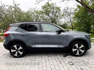 Pelēks Volvo XC40 2022 Tallina, ar dzinēja tilpumu 0.00 L un nobraukumu 53 tūkst. km par 29980 €, foto 5 vietnē AUTOMOTO.COM.LV